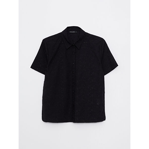 LCW CASUAL Önden Düğme Kapamalı Nakışlı Kısa Kollu Poplin Kadın Gömlek