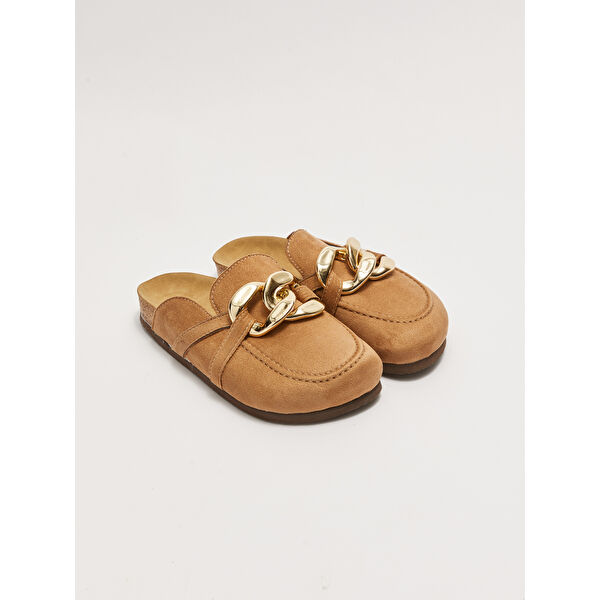 Deri Görünümlü Metal Tokalı Kadın Terlik