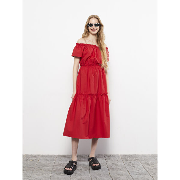 XSIDE Kayık Yaka Düz Kısa Kollu Poplin Kadın Elbise XSIDE Kayık Yaka Düz Kısa Kollu Poplin Kadın Elbise