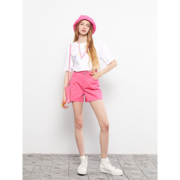 Standart Fit Düz Cep Detaylı Gabardin Kadın Şort