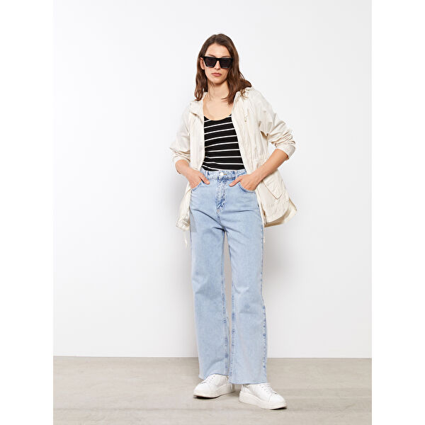 Kapüşonlu Düz Uzun Kollu Kadın Yağmurluk