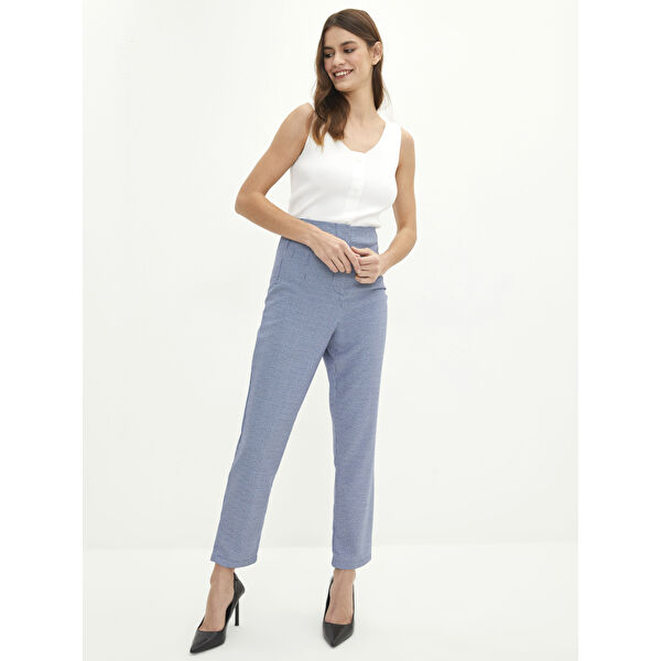 Normal Bel Standart Fit Ekose Kadın Havuç Pantolon Normal Bel Standart Fit Ekose Kadın Havuç Pantolon