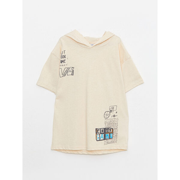 Kapüşonlu Baskılı Kısa Kollu Pamuklu Erkek Çocuk Tişört Kapüşonlu Baskılı Kısa Kollu Pamuklu Erkek Çocuk Tişört