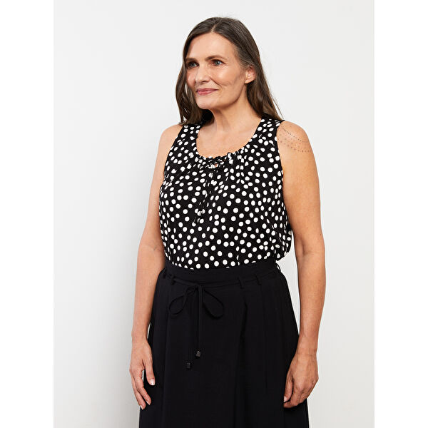 LCW GRACE Bağlamalı Yaka Desenli Kadın Atlet