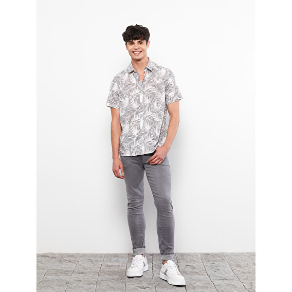 LCW CASUAL Slim Fit Kısa Kollu Desenli Poplin Erkek Gömlek