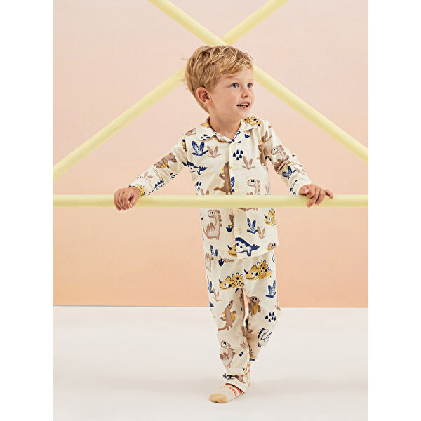 Kreşte Mışıl Mışıl Uyutan Eğlenceli Pijama Takımı Kreşte Mışıl Mışıl Uyutan Eğlenceli Pijama Takımı