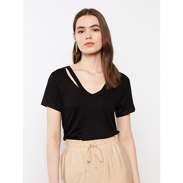 LCW CLASSIC V Yaka Düz Kısa Kollu Krep Kadın Tişört