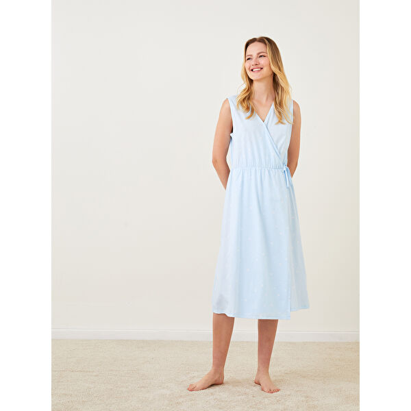 LCW DREAM V Yaka Desenli Kolsuz Pamuklu Kadın Gecelik LCW DREAM V Yaka Desenli Kolsuz Pamuklu Kadın Gecelik