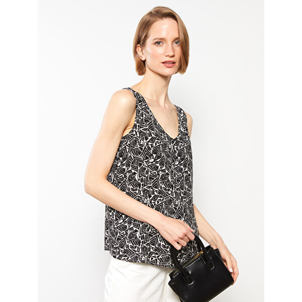 V Yaka Desenli Kolsuz Viskon Kadın Bluz V Yaka Desenli Kolsuz Viskon Kadın Bluz