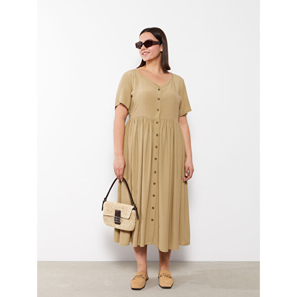 Büyük Beden Kalp Yaka Düz Kısa Kollu Viskon Kadın Elbise Büyük Beden Kalp Yaka Düz Kısa Kollu Viskon Kadın Elbise