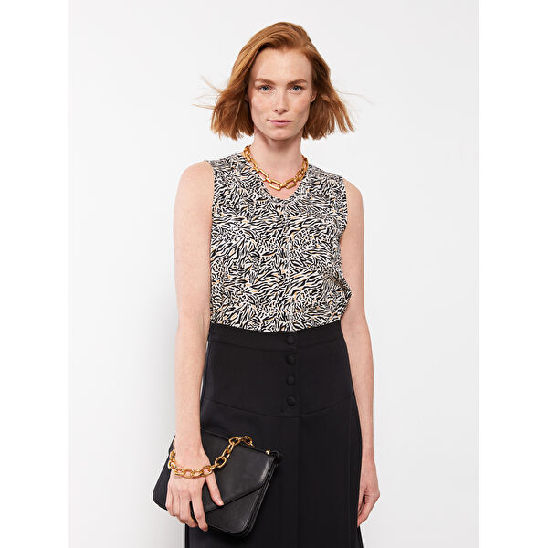 Zincir Askılı Kapaklı Kadın Omuz Çantası