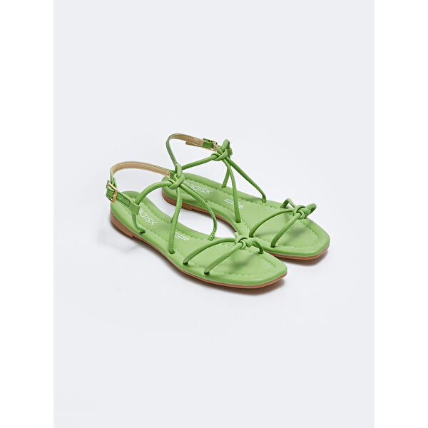 Toka Detaylı İnce Bantlı Kadın Sandalet