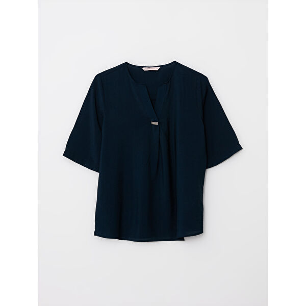 LCW GRACE Kaçık Yaka Düz Kısa Kollu Gabardin Kadın Bluz