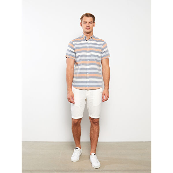 Regular Fit Kısa Kollu Çizgili Armürlü Erkek Gömlek Regular Fit Kısa Kollu Çizgili Armürlü Erkek Gömlek