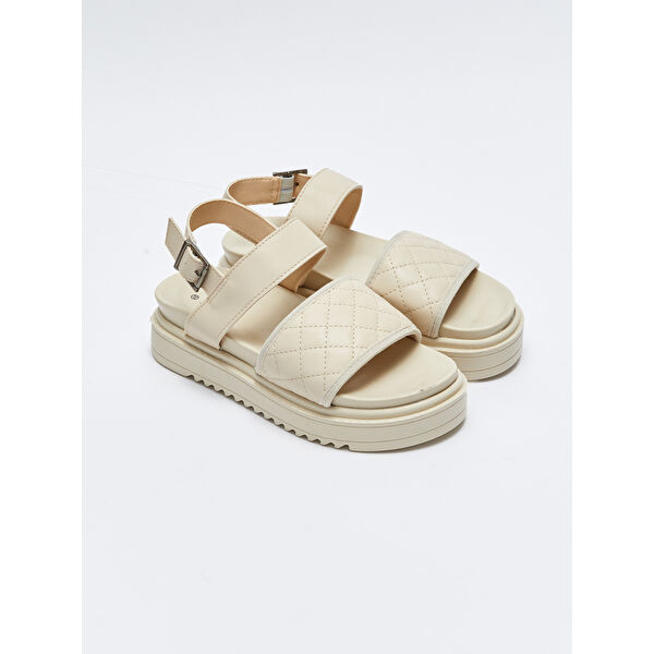 Kalın Taban Toka Detaylı Bantlı Kadın Sandalet Kalın Taban Toka Detaylı Bantlı Kadın Sandalet