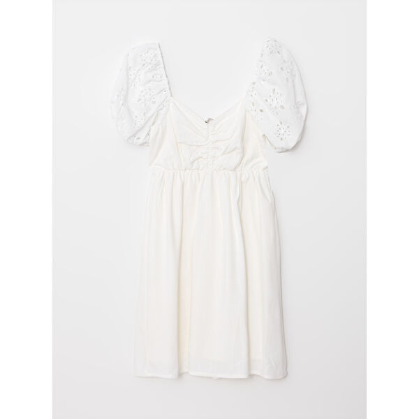 LCW LIMITED Kalp Yaka Nakışlı Kısa Kollu Kadın Elbise