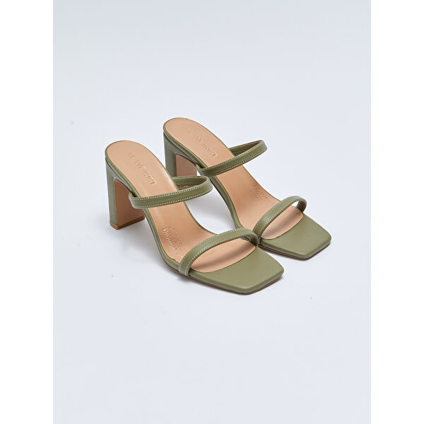 Çift Bantlı Kadın Topuklu Terlik Çift Bantlı Kadın Topuklu Terlik