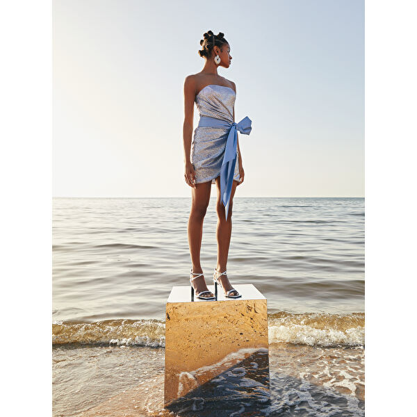 TUVANAM X LC WAIKIKI KALP YAKA PUL PAYETLİ STRAPLEZ KADIN ELBİSE