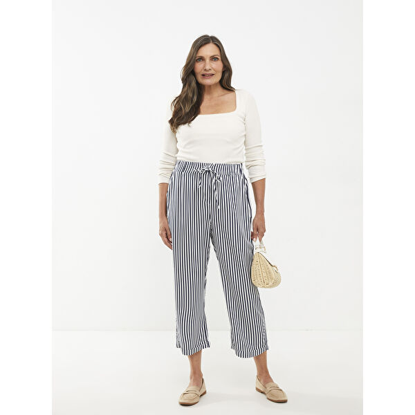 LCW GRACE Beli Lastikli Çizgili Cep Detaylı Viskon Kadın Capri