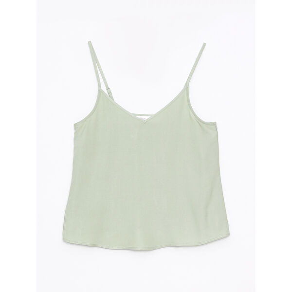 LCW DREAM V Yaka Düz Askılı Viskon Kadın Pijama Üst