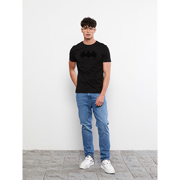 LCW CASUAL Bisiklet Yaka Kısa Kollu Batman Baskılı Penye Erkek Tişört LCW CASUAL Bisiklet Yaka Kısa Kollu Batman Baskılı Penye Erkek Tişört