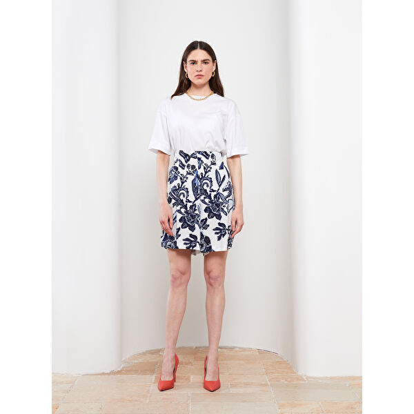 LCW CLASSIC Rahat Kalıp Desenli Viskon Kadın Şort