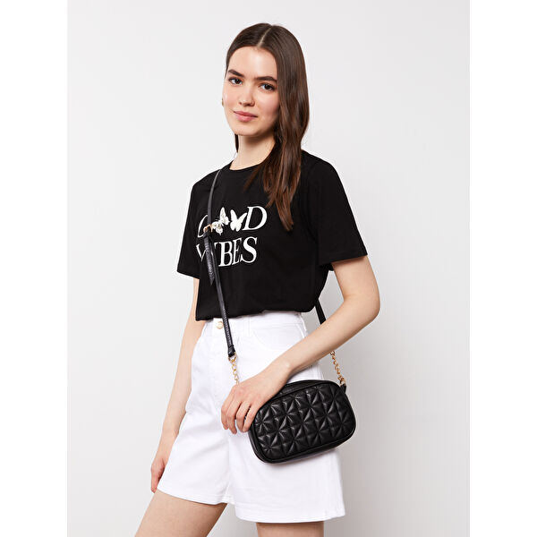 Zincir Askılı Kapitoneli Kadın Çapraz Çanta