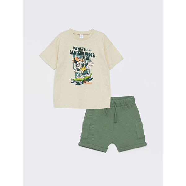 Bisiklet Yaka Kısa Kollu Nostaljik Maymun Baskılı Erkek Bebek Tişört ve Şort 2'li Takım Bisiklet Yaka Kısa Kollu Nostaljik Maymun Baskılı Erkek Bebek Tişört ve Şort 2'li Takım