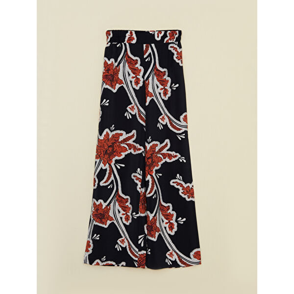 LCW CLASSIC Beli Lastikli Desenli Geniş Paça Kadın Pantolon Etek LCW CLASSIC Beli Lastikli Desenli Geniş Paça Kadın Pantolon Etek