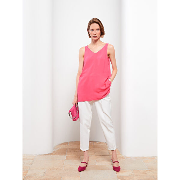 LCW CLASSIC V Yaka Taş Baskılı Kolsuz Viskon Kadın Bluz