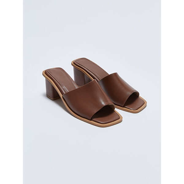 Deri Görünümlü Tek Bantlı Kadın Topuklu Terlik