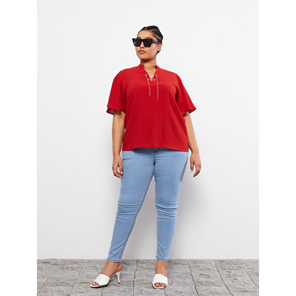 Büyük Beden Kaçık Yaka Düz Kısa Kollu Poplin Kadın Bluz Büyük Beden Kaçık Yaka Düz Kısa Kollu Poplin Kadın Bluz