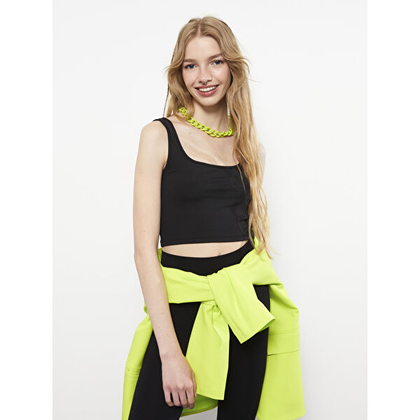 Kare Yaka Düz Kolsuz Crop Atlet Kare Yaka Düz Kolsuz Crop Atlet