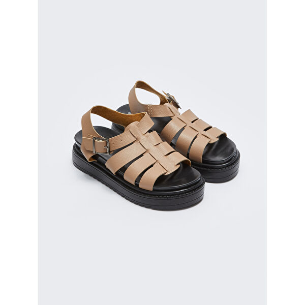 Kalın Taban Toka Detaylı Bantlı Kadın Sandalet Kalın Taban Toka Detaylı Bantlı Kadın Sandalet