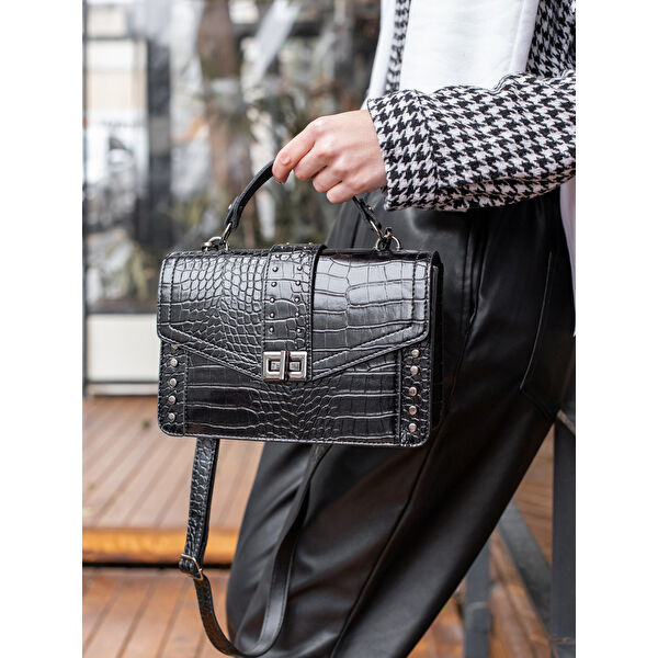 Madamra Deri Görünümlü Kapaklı Kadın El Ve Omuz Çantası