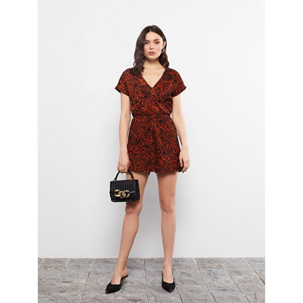 Busem Kruvaze Yaka Desenli Kısa Kollu Kadın Tulum