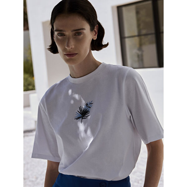 Kevser Sarıoğlu x LCW Modest Bisiklet Yaka Nakışlı Kısa Kollu Pamuklu Kadın Tunik