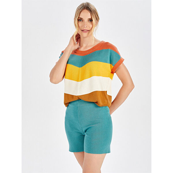 Peraluna Beli Lastikli Düz Organik Pamuklu Kadın Şort Peraluna Beli Lastikli Düz Organik Pamuklu Kadın Şort