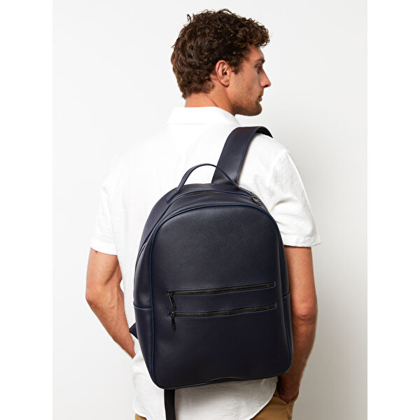 Deri Görünümlü Erkek Sırt Çantası Deri Görünümlü Erkek Sırt Çantası