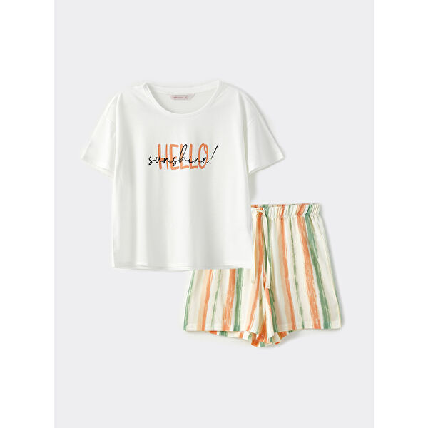 Bisiklet Yaka Baskılı Kısa Kollu Viskon Kadın Pijama Takımı Bisiklet Yaka Baskılı Kısa Kollu Viskon Kadın Pijama Takımı