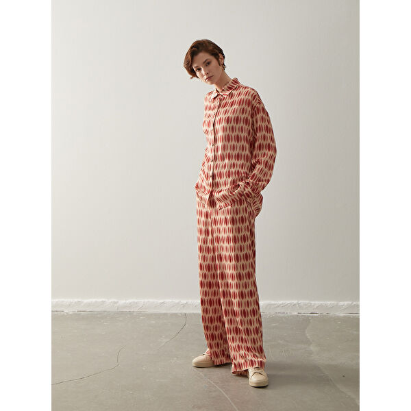 QOOQ STORE Gömlek Yaka Desenli Uzun Kollu Saten Kadın Bluz QOOQ STORE Gömlek Yaka Desenli Uzun Kollu Saten Kadın Bluz