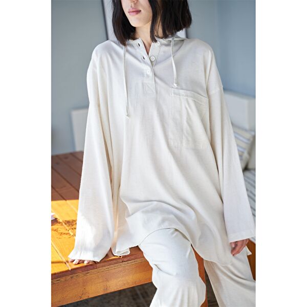 Kapüşonlu Düz Uzun Kollu Pamuklu Kadın Bluz Kapüşonlu Düz Uzun Kollu Pamuklu Kadın Bluz