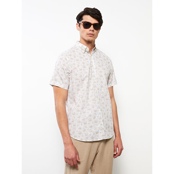 LCW CLASSIC Regular Fit Kısa Kollu Desenli Poplin Erkek Gömlek LCW CLASSIC Regular Fit Kısa Kollu Desenli Poplin Erkek Gömlek