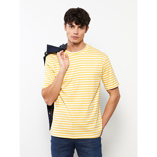 Bisiklet Yaka Kısa Kollu Çizgili Penye Erkek Tişört