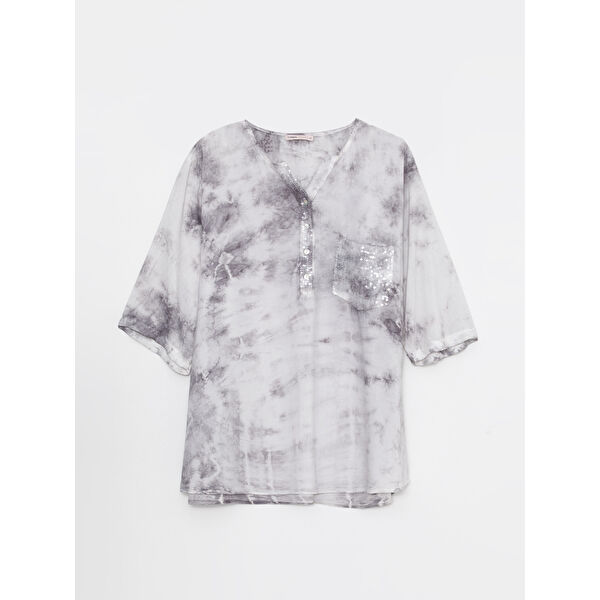 Kaçık Yaka Batik Desenli Kısa Kollu Viskon Kadın Bluz