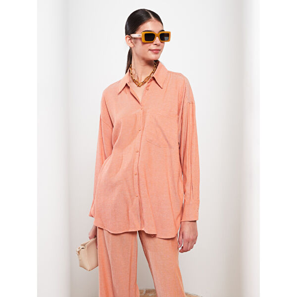 Önden Düğme Kapamalı Düz Uzun Kollu Oversize Kadın Gömlek