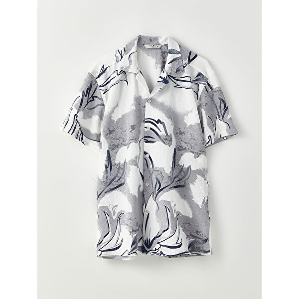 Rahat Kalıp Kısa Kollu Desenli Erkek Gömlek