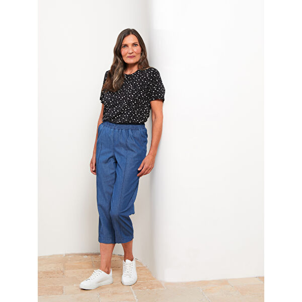 Beli Lastikli Düz Kadın Jean Capri Beli Lastikli Düz Kadın Jean Capri