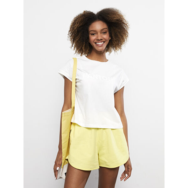 PANTONE Bisiklet Yaka Baskılı Kısa Kollu Pamuklu Kadın Tişört PANTONE Bisiklet Yaka Baskılı Kısa Kollu Pamuklu Kadın Tişört