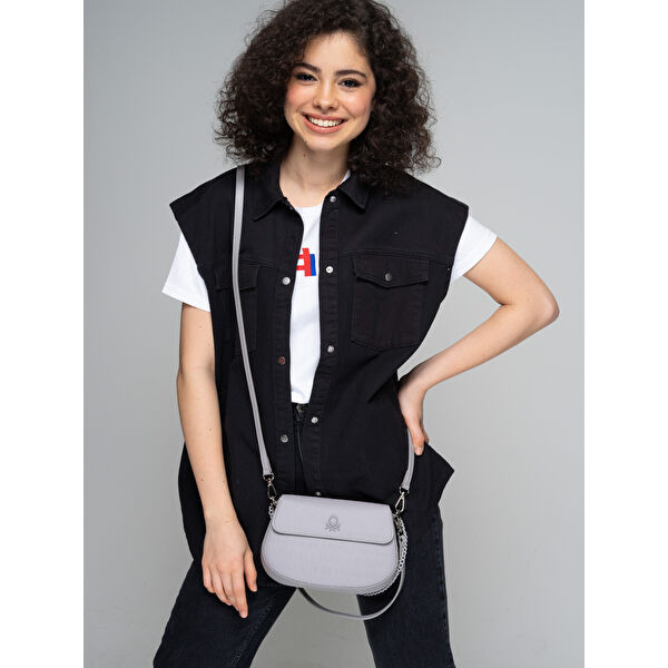 Benetton Desenli Zincir Detaylı Kapaklı Kadın Çapraz Çanta